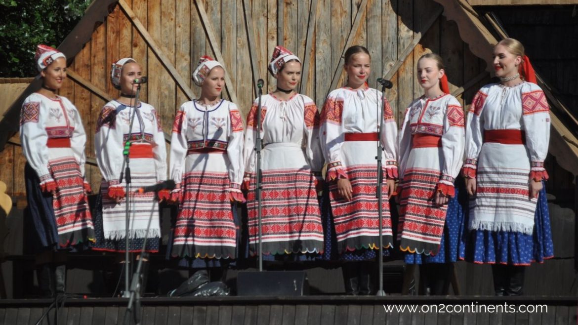SLOVAK FOLKLORE IN PICTURES - ON 2 CONTINENTS