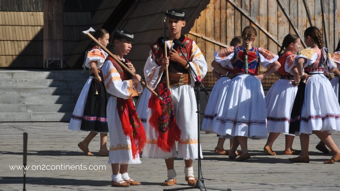SLOVAK FOLKLORE IN PICTURES - ON 2 CONTINENTS
